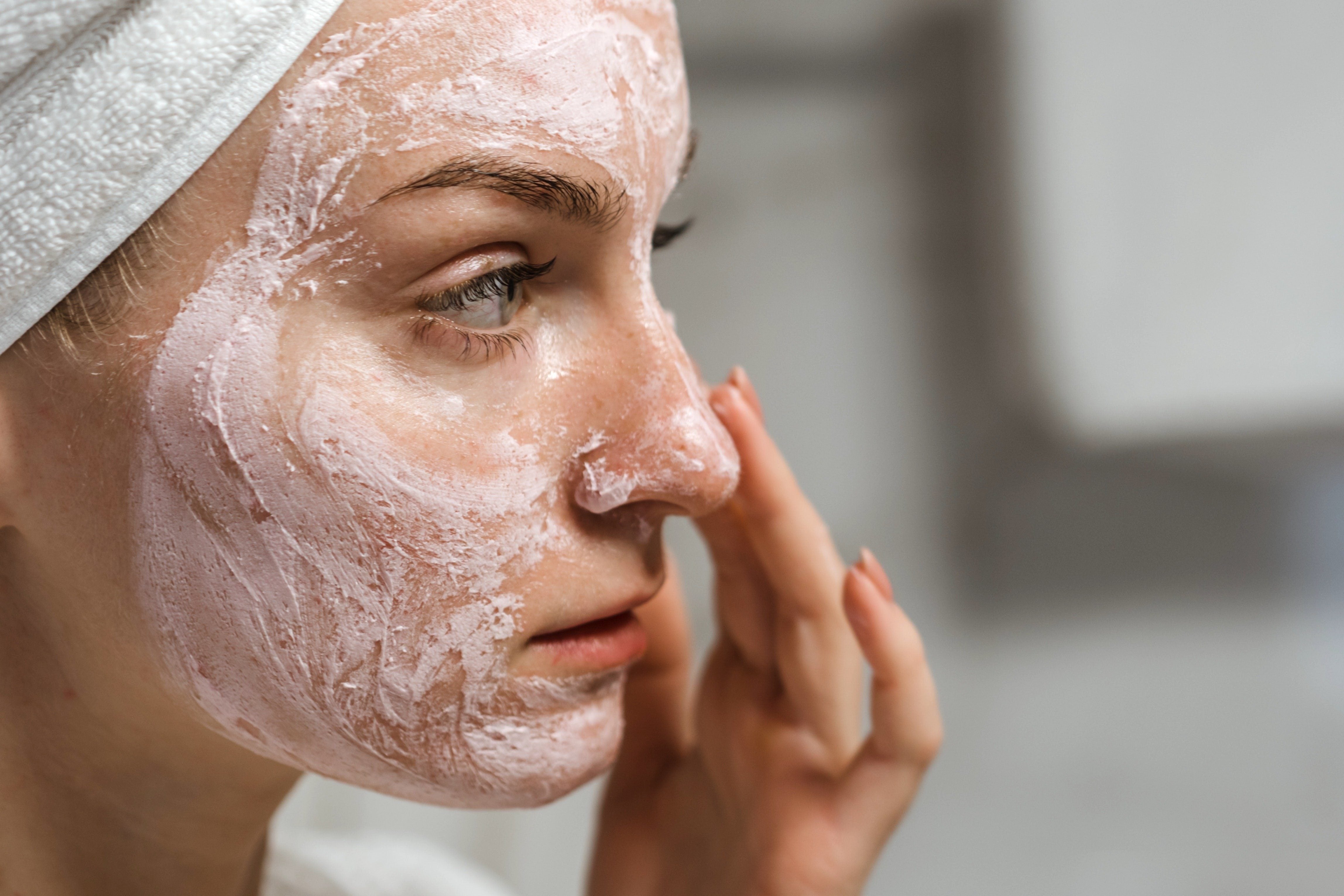 How to Exfoliate Chemically & Physically - Joanna Czech